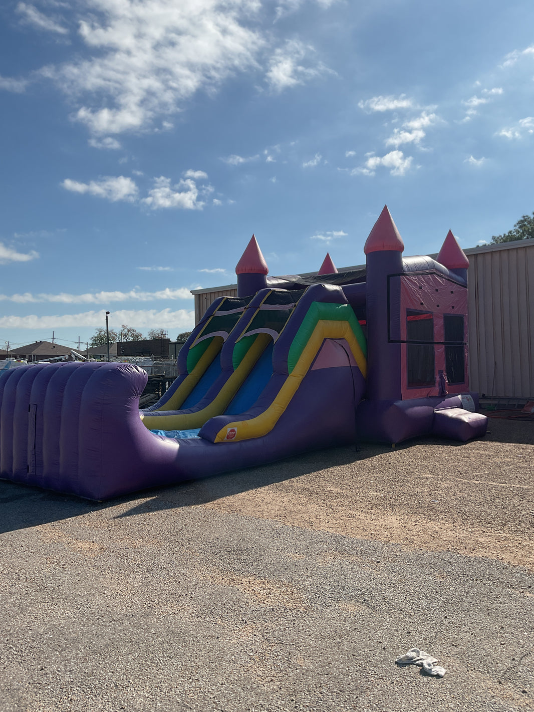 Certified Used Inflatables – Space Walk Inflatables